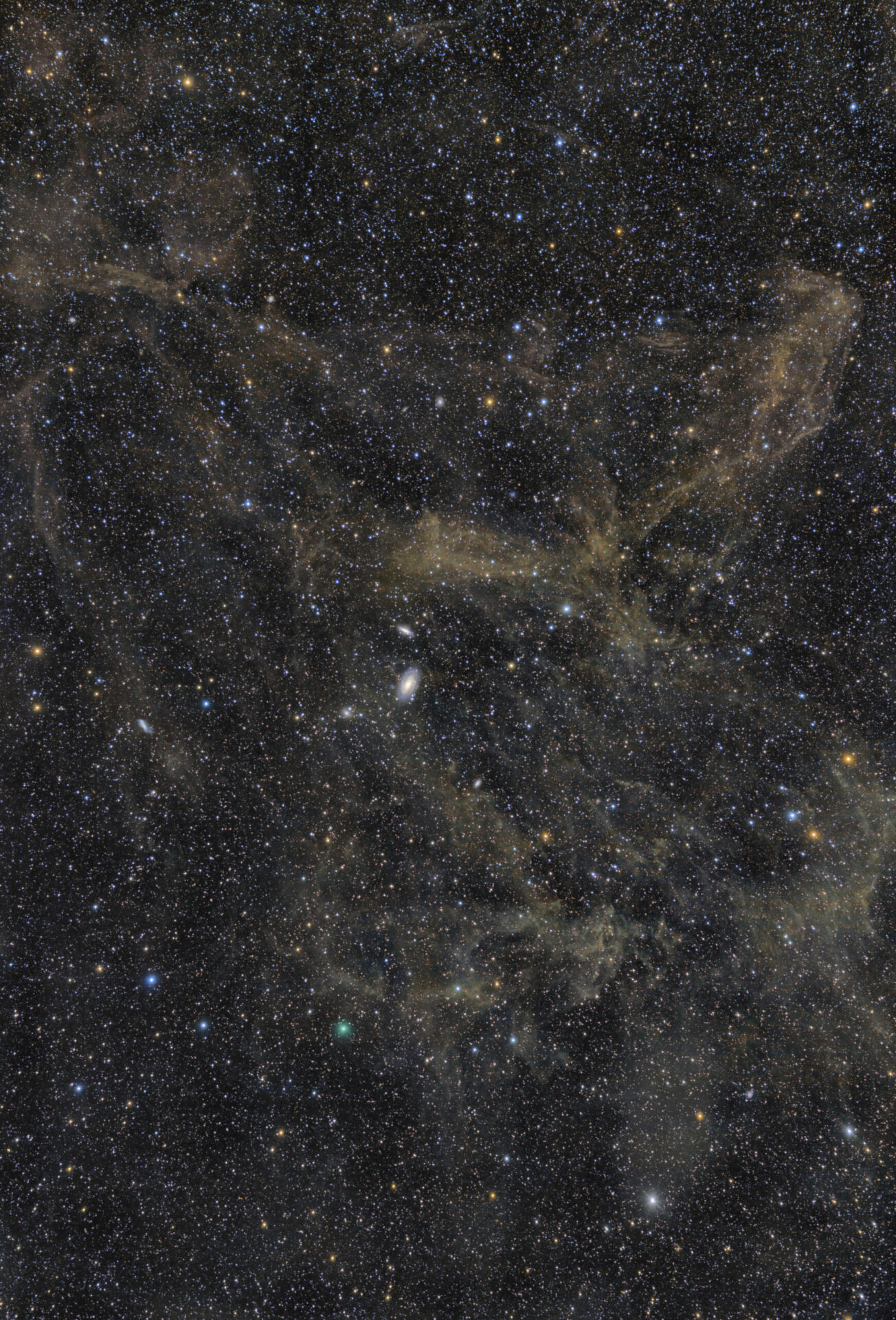 M 81 - Astronomischer Arbeitskreis Salzkammergut